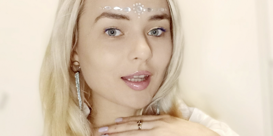 RampantTV - Amore's barely wearing that white shirt